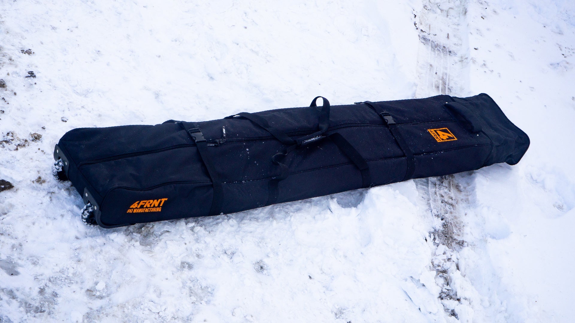 Ski Bags & Gear Totes | 4FRNT Skis